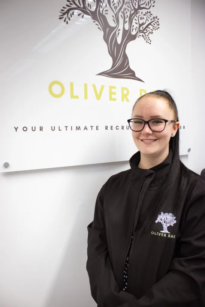 Job Seekers | What We Do For You | Oliver Rae